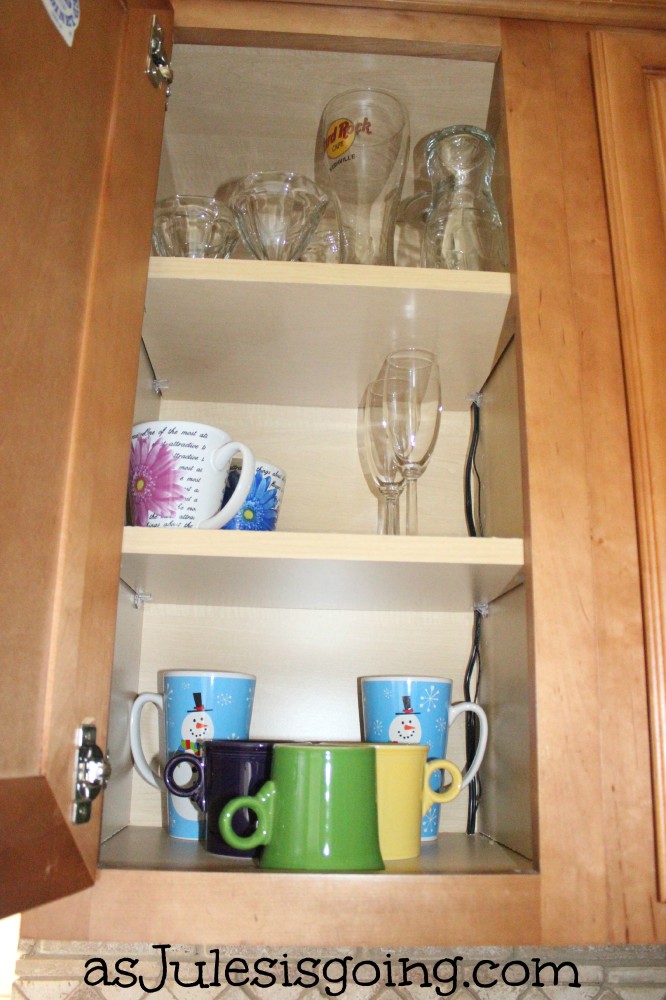 Glassware and Mug Cabinet - as Jules is going
